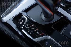 Zils BMW M5 2019 Jelgava, ar dzinēja tilpumu 4.40 L un nobraukumu 109 tūkst. km par 57000 €, foto 24 vietnē AUTOMOTO.COM.LV