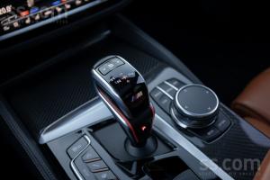 Zils BMW M5 2019 Jelgava, ar dzinēja tilpumu 4.40 L un nobraukumu 109 tūkst. km par 57000 €, foto 27 vietnē AUTOMOTO.COM.LV