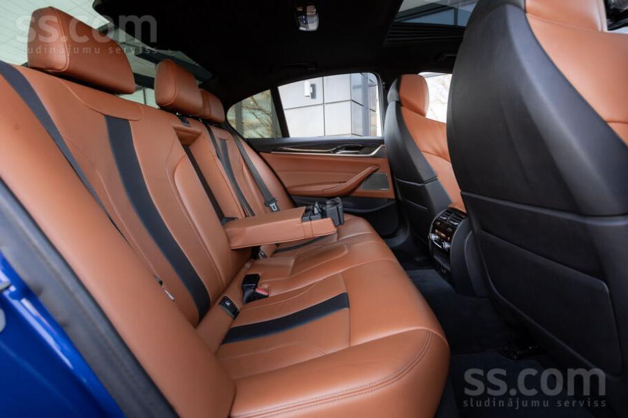 Zils BMW M5 2019 Jelgava, ar dzinēja tilpumu 4.40 L un nobraukumu 109 tūkst. km par 57000 €, foto 34 vietnē AUTOMOTO.COM.LV