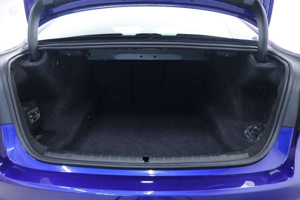 Blue BMW M5 2019 in Vilnius, with an engine capacity of 4.40 L and mileage of 62 thousand km for 57290 €, photo 9 on AUTOMOTO.COM.LV