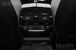 Zils BMW M5 2020 Rīga, ar dzinēja tilpumu 4.40 L un nobraukumu 54 tūkst. km par 64000 €, foto 15 vietnē AUTOMOTO.COM.LV