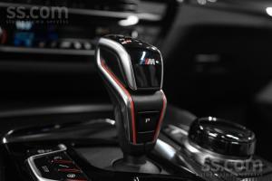 Zils BMW M5 2020 Rīga, ar dzinēja tilpumu 4.40 L un nobraukumu 54 tūkst. km par 64000 €, foto 33 vietnē AUTOMOTO.COM.LV