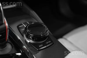 Zils BMW M5 2020 Rīga, ar dzinēja tilpumu 4.40 L un nobraukumu 54 tūkst. km par 64000 €, foto 34 vietnē AUTOMOTO.COM.LV