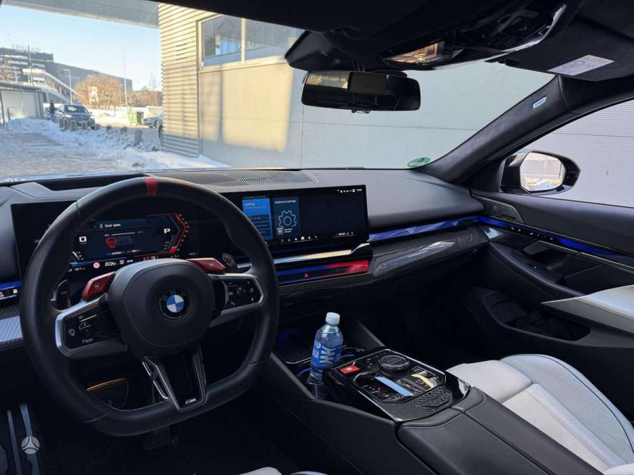 Zils BMW M5 2024 Viļņa, ar dzinēja tilpumu 4.40 L un nobraukumu 50 tūkst. km par 110000 €, foto 19 vietnē AUTOMOTO.COM.LV