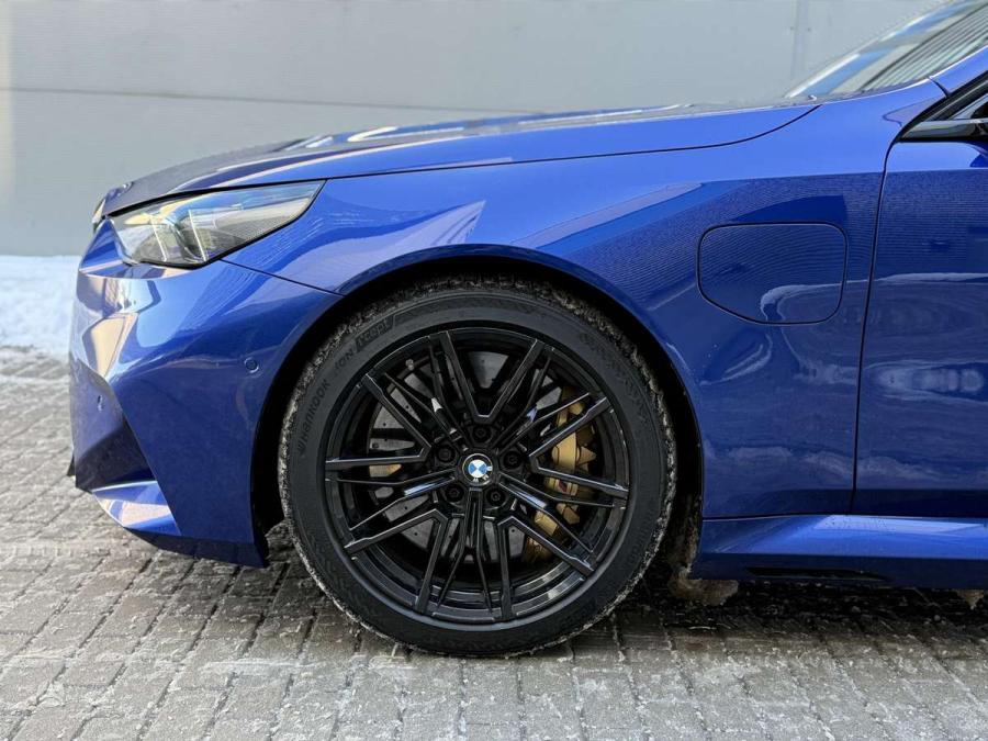 Zils BMW M5 2024 Viļņa, ar dzinēja tilpumu 4.40 L un nobraukumu 50 tūkst. km par 110000 €, foto 27 vietnē AUTOMOTO.COM.LV