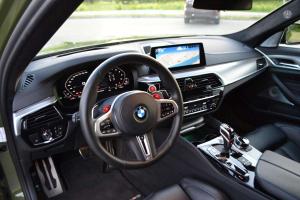 Zaļš BMW M5 2020 Jūrmala, ar dzinēja tilpumu 4.40 L un nobraukumu 58 tūkst. km par 67800 €, foto 12 vietnē AUTOMOTO.COM.LV