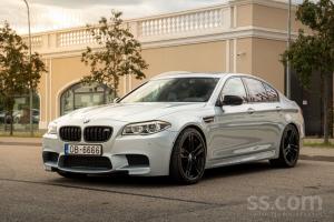Pelēks BMW M5 2012 Rīga, ar dzinēja tilpumu 4.40 L un nobraukumu 0 tūkst. km par 33500 €, foto 3 vietnē AUTOMOTO.COM.LV