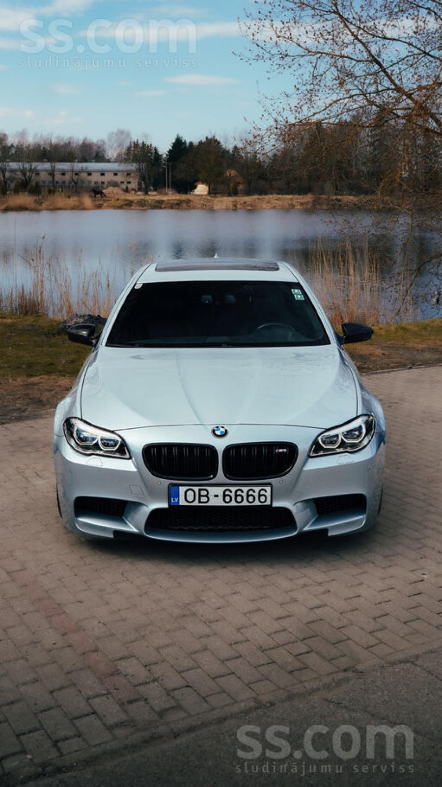 Grey BMW M5 2012 in Riga, with an engine capacity of 4.40 L and mileage of 0 thousand km for 32100 €, photo 1 on AUTOMOTO.COM.LV