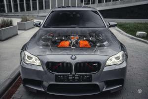 Pelēks BMW M5 2012 Viļņa, ar dzinēja tilpumu 4.40 L un nobraukumu 157 tūkst. km par 26200 €, foto 19 vietnē AUTOMOTO.COM.LV