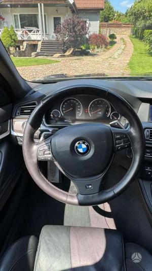 Grey BMW M5 2013 in Varena, with an engine capacity of 4.40 L and mileage of 168 thousand km for 18500 €, photo 36 on AUTOMOTO.COM.LV