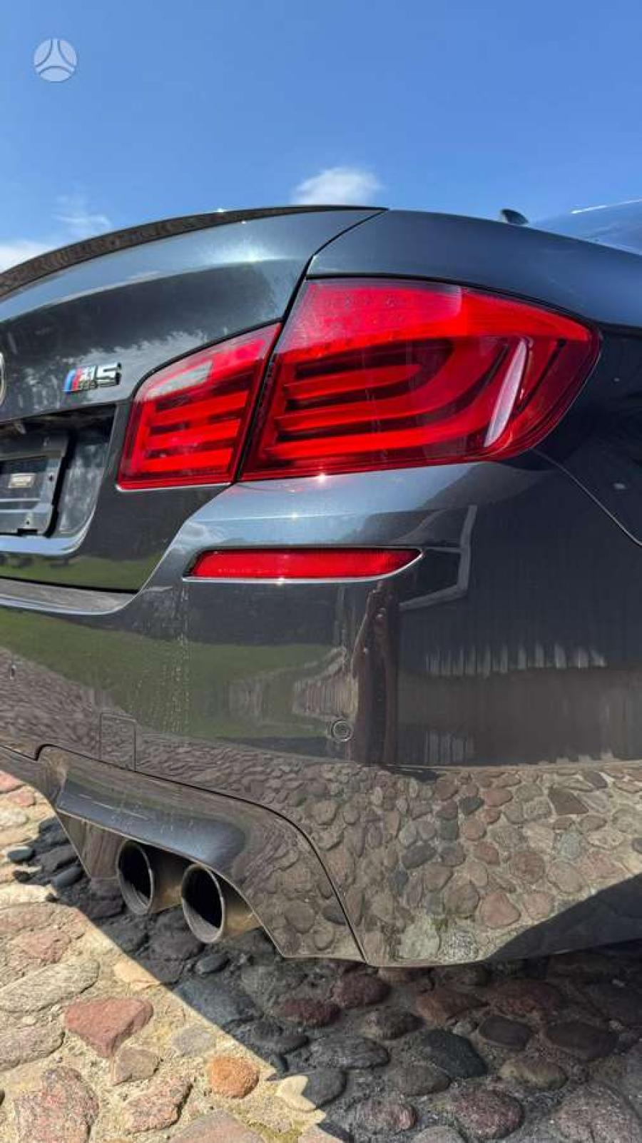 Grey BMW M5 2013 in Varena, with an engine capacity of 4.40 L and mileage of 168 thousand km for 18500 €, photo 9 on AUTOMOTO.COM.LV