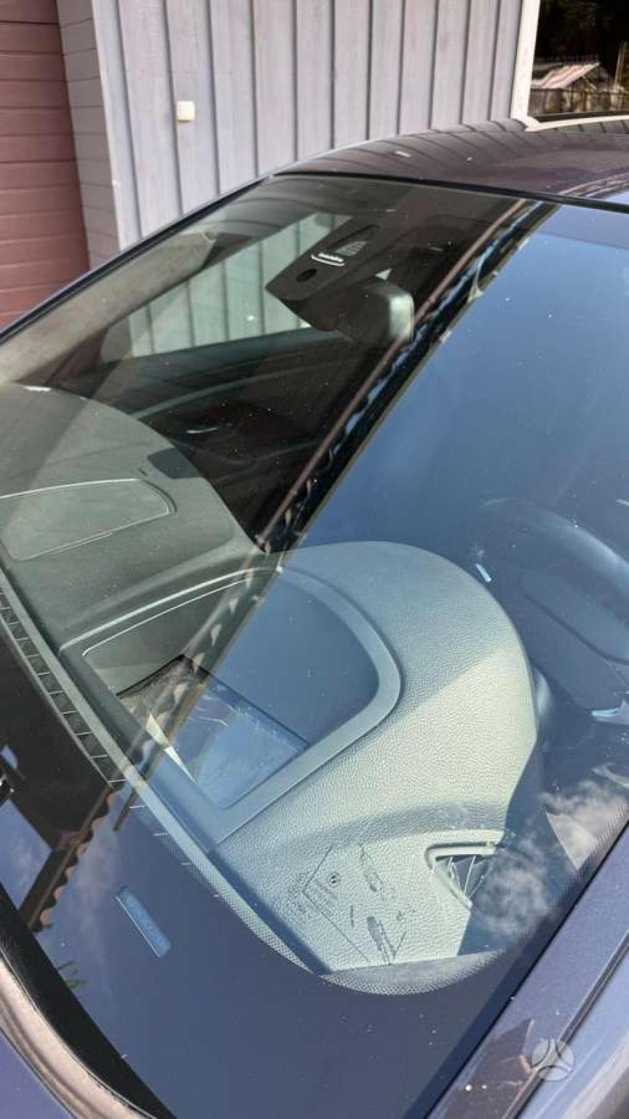 Grey BMW M5 2013 in Varena, with an engine capacity of 4.40 L and mileage of 168 thousand km for 18500 €, photo 20 on AUTOMOTO.COM.LV