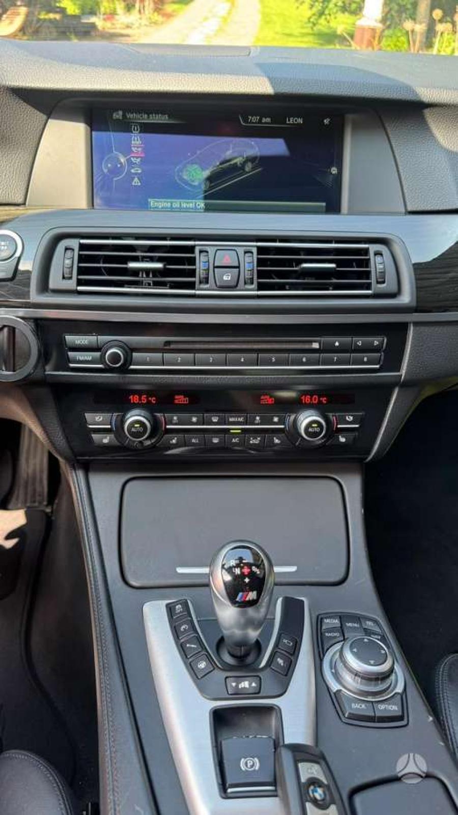 Grey BMW M5 2013 in Varena, with an engine capacity of 4.40 L and mileage of 168 thousand km for 18500 €, photo 21 on AUTOMOTO.COM.LV