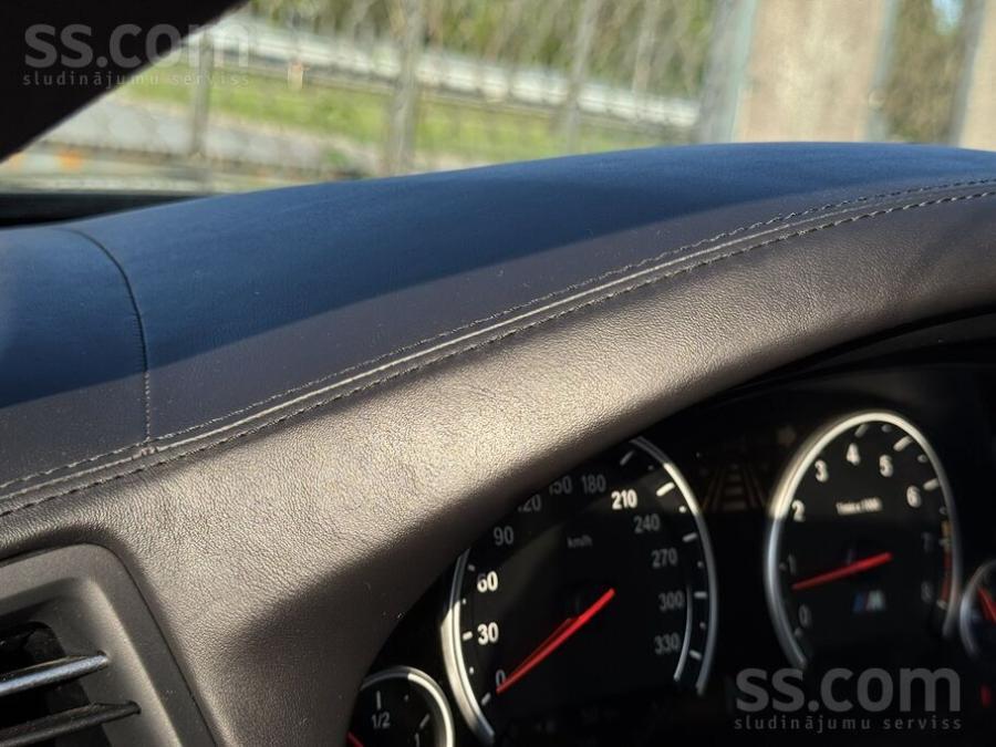 Grey BMW M5 2014 in Riga, with an engine capacity of 4.40 L and mileage of 83 thousand km for 40980 €, photo 19 on AUTOMOTO.COM.LV