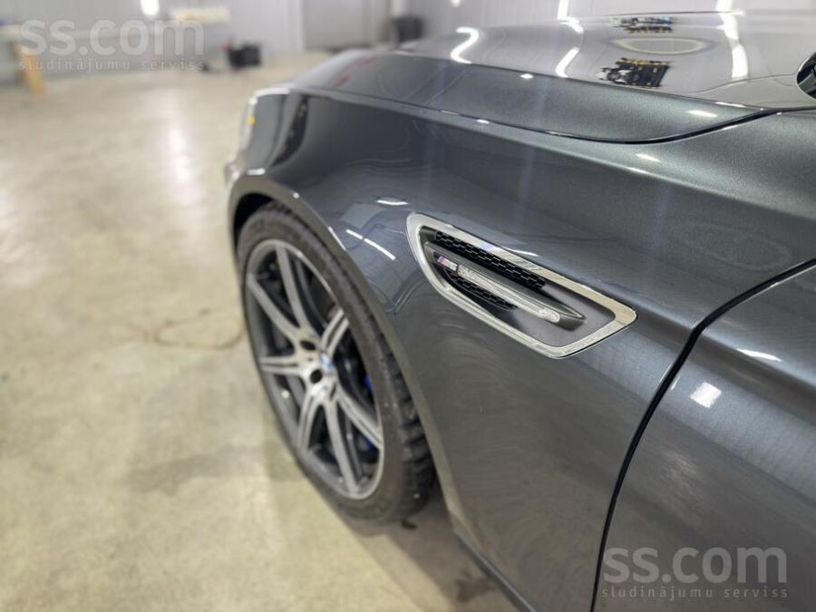 Grey BMW M5 2014 in Riga, with an engine capacity of 4.40 L and mileage of 82 thousand km for 38900 €, photo 9 on AUTOMOTO.COM.LV