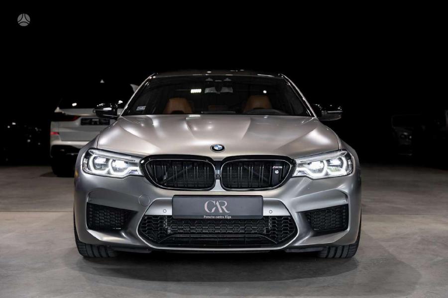 Pelēks BMW M5 2018 Rīga, ar dzinēja tilpumu 4.40 L un nobraukumu 81 tūkst. km par 65500 €, foto 2 vietnē AUTOMOTO.COM.LV