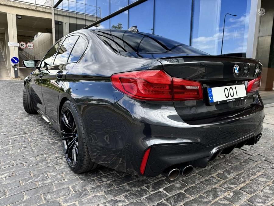 Pelēks BMW M5 2018 Viļņa, ar dzinēja tilpumu 4.40 L un nobraukumu 9 tūkst. km par 48500 €, foto 5 vietnē AUTOMOTO.COM.LV