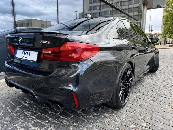 Pelēks BMW M5 2018 Viļņa, ar dzinēja tilpumu 4.40 L un nobraukumu 9 tūkst. km par 48500 €, foto 7 vietnē AUTOMOTO.COM.LV