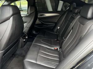 Grey BMW M5 2018 in Vilnius, with an engine capacity of 4.40 L and mileage of 212 thousand km for 36999 €, photo 16 on AUTOMOTO.COM.LV