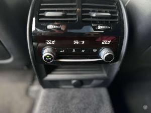 Grey BMW M5 2018 in Vilnius, with an engine capacity of 4.40 L and mileage of 212 thousand km for 36999 €, photo 17 on AUTOMOTO.COM.LV