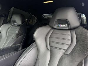 Grey BMW M5 2018 in Vilnius, with an engine capacity of 4.40 L and mileage of 212 thousand km for 36999 €, photo 29 on AUTOMOTO.COM.LV