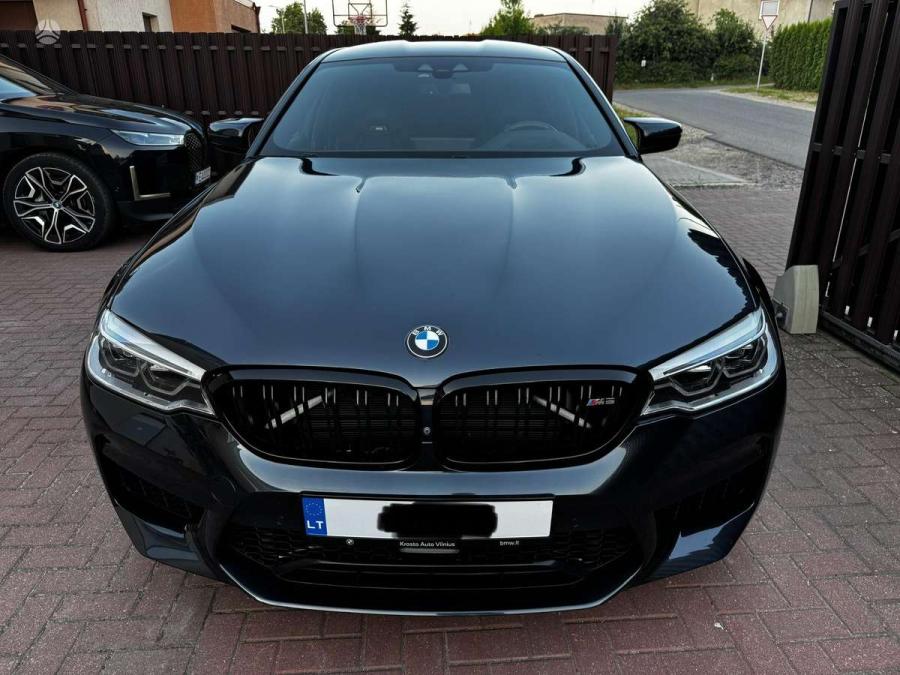 Pelēks BMW M5 2018 Viļņa, ar dzinēja tilpumu 4.40 L un nobraukumu 10 tūkst. km par 43200 €, foto 16 vietnē AUTOMOTO.COM.LV