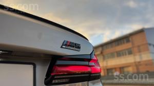 Grey BMW M5 2019 in Riga, with an engine capacity of 4.40 L and mileage of 108 thousand km for 59990 €, photo 16 on AUTOMOTO.COM.LV