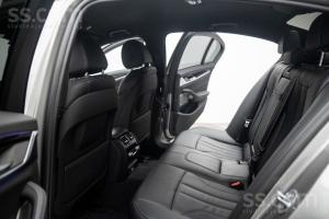 Pelēks BMW M5 2019 Tallina, ar dzinēja tilpumu 4.40 L un nobraukumu 58 tūkst. km par 54999 €, foto 10 vietnē AUTOMOTO.COM.LV