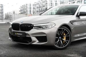Pelēks BMW M5 2019 Viļņa, ar dzinēja tilpumu 4.40 L un nobraukumu 150 tūkst. km par 47500 €, foto 4 vietnē AUTOMOTO.COM.LV