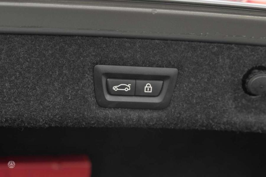 Pelēks BMW M5 2019 Viļņa, ar dzinēja tilpumu 4.40 L un nobraukumu 150 tūkst. km par 47500 €, foto 17 vietnē AUTOMOTO.COM.LV