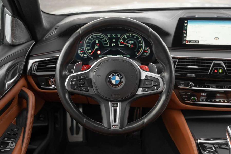 Pelēks BMW M5 2019 Viļņa, ar dzinēja tilpumu 4.40 L un nobraukumu 150 tūkst. km par 47500 €, foto 21 vietnē AUTOMOTO.COM.LV