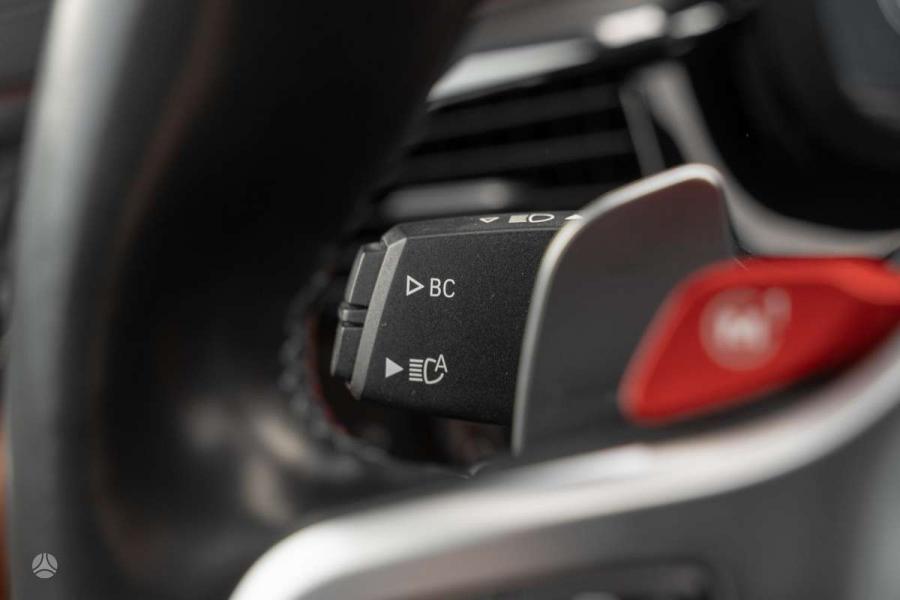 Pelēks BMW M5 2019 Viļņa, ar dzinēja tilpumu 4.40 L un nobraukumu 150 tūkst. km par 47500 €, foto 31 vietnē AUTOMOTO.COM.LV