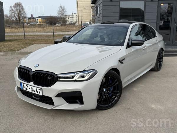 Pelēks BMW M5 2022 Jelgava, ar dzinēja tilpumu 4.40 L un nobraukumu 0 tūkst. km par 68500 €, foto 2 vietnē AUTOMOTO.COM.LV