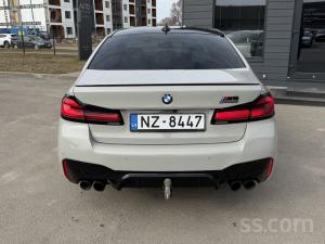 Pelēks BMW M5 2022 Jelgava, ar dzinēja tilpumu 4.40 L un nobraukumu 0 tūkst. km par 68500 €, foto 9 vietnē AUTOMOTO.COM.LV