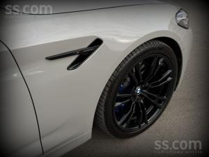 Pelēks BMW M5 2022 Jelgava, ar dzinēja tilpumu 4.40 L un nobraukumu 0 tūkst. km par 68500 €, foto 11 vietnē AUTOMOTO.COM.LV