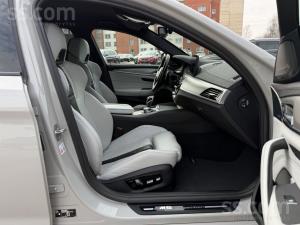 Pelēks BMW M5 2022 Jelgava, ar dzinēja tilpumu 4.40 L un nobraukumu 0 tūkst. km par 68500 €, foto 16 vietnē AUTOMOTO.COM.LV