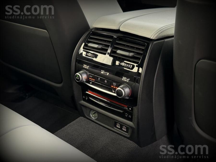 Pelēks BMW M5 2022 Jelgava, ar dzinēja tilpumu 4.40 L un nobraukumu 0 tūkst. km par 68500 €, foto 22 vietnē AUTOMOTO.COM.LV