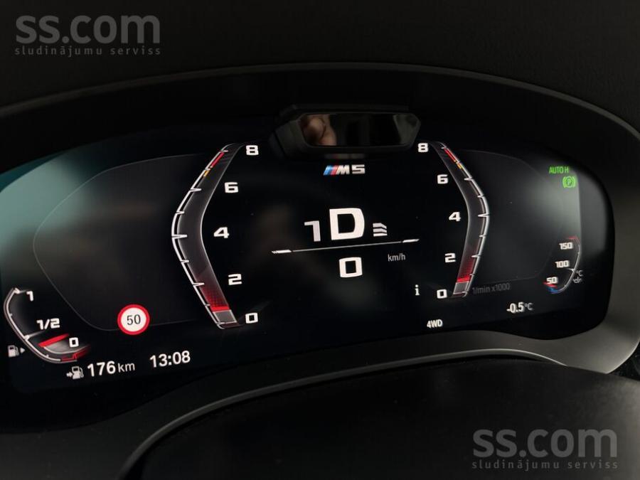 Pelēks BMW M5 2022 Jelgava, ar dzinēja tilpumu 4.40 L un nobraukumu 0 tūkst. km par 68500 €, foto 28 vietnē AUTOMOTO.COM.LV
