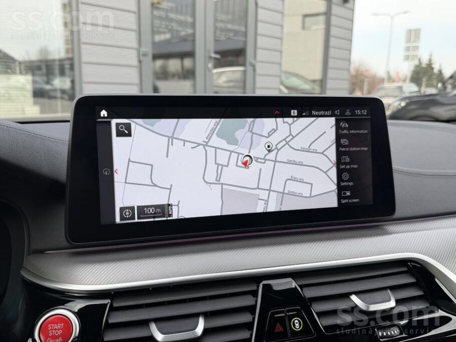 Pelēks BMW M5 2022 Jelgava, ar dzinēja tilpumu 4.40 L un nobraukumu 0 tūkst. km par 68500 €, foto 31 vietnē AUTOMOTO.COM.LV