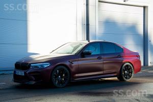 Red BMW M5 2019 in Riga, with an engine capacity of 4.40 L and mileage of 0 thousand km for 45900 €, photo 6 on AUTOMOTO.COM.LV