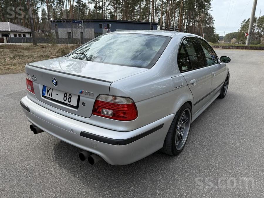 BMW M5 2002 Rīga, ar dzinēja tilpumu 5.00 L un nobraukumu 202 tūkst. km par 22000 €, foto 5 vietnē AUTOMOTO.COM.LV