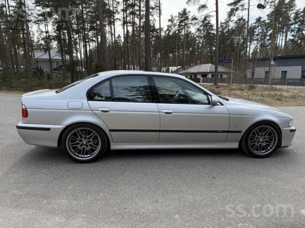 BMW M5 2002 in Riga, with an engine capacity of 5.00 L and mileage of 202 thousand km for 22000 €, photo 6 on AUTOMOTO.COM.LV
