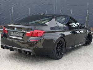 BMW M5 2012 in Vilnius, with an engine capacity of 4.40 L and mileage of 170 thousand km for 23700 €, photo 3 on AUTOMOTO.COM.LV