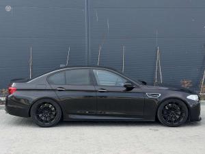 BMW M5 2012 in Vilnius, with an engine capacity of 4.40 L and mileage of 170 thousand km for 23700 €, photo 5 on AUTOMOTO.COM.LV