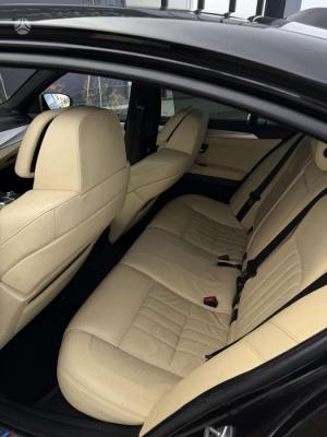 BMW M5 2012 in Vilnius, with an engine capacity of 4.40 L and mileage of 170 thousand km for 23700 €, photo 12 on AUTOMOTO.COM.LV