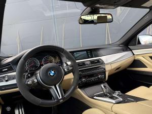 BMW M5 2012 in Vilnius, with an engine capacity of 4.40 L and mileage of 170 thousand km for 23700 €, photo 14 on AUTOMOTO.COM.LV