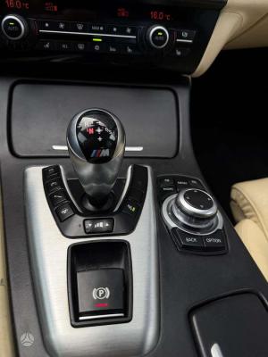 BMW M5 2012 in Vilnius, with an engine capacity of 4.40 L and mileage of 170 thousand km for 23700 €, photo 18 on AUTOMOTO.COM.LV
