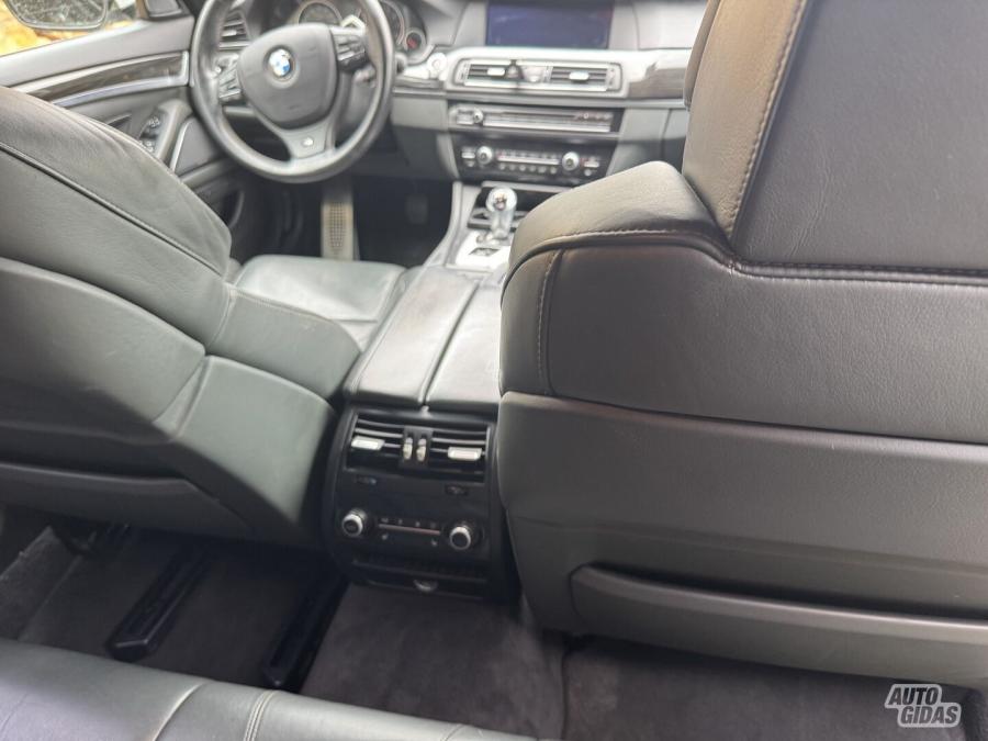 BMW M5 2013 in Klaipeda, with an engine capacity of 4.40 L and mileage of 170 thousand km for 25000 €, photo 6 on AUTOMOTO.COM.LV