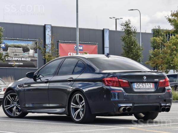 BMW M5 2016 in Riga, with an engine capacity of 4.40 L and mileage of 0 thousand km for 29900 €, photo 5 on AUTOMOTO.COM.LV