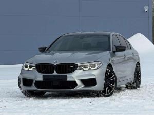 BMW M5 2018 Rīga, ar dzinēja tilpumu 4.40 L un nobraukumu 100 tūkst. km par 55000 €, foto  vietnē AUTOMOTO.COM.LV